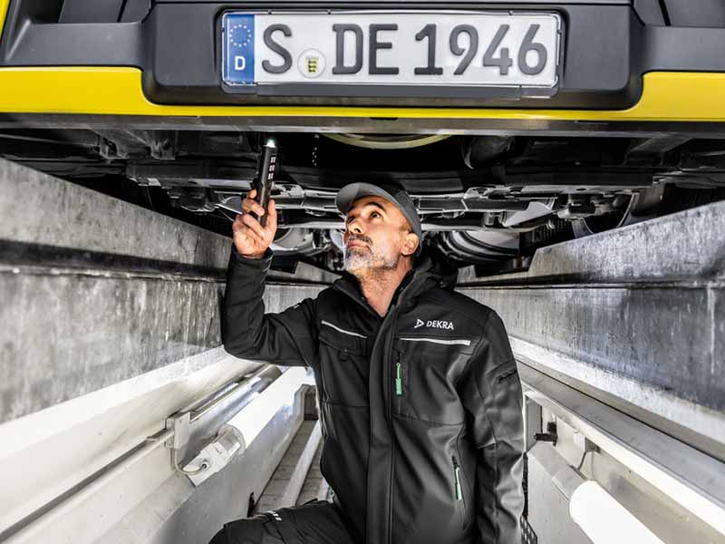 Bilsyn Nykøbing F | Hurtigt drive-in syn i Nykøbing F | DEKRA